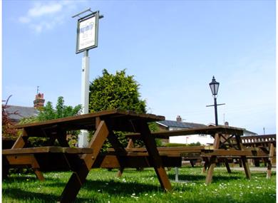 The Crown Henlow - Henlow - Experience Bedfordshire