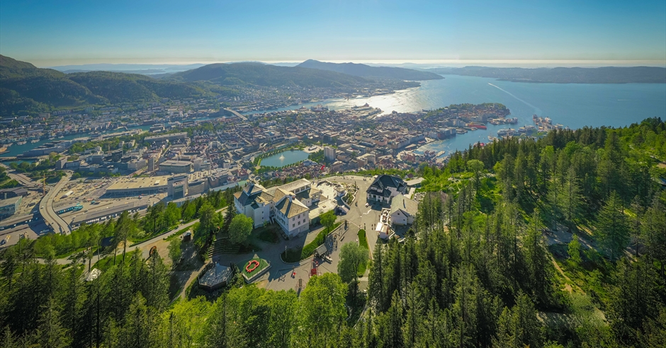 Fløibanen funicular - visitBergen.com