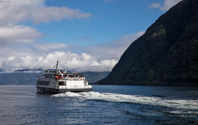 Bergen Day Trips - visitBergen.com