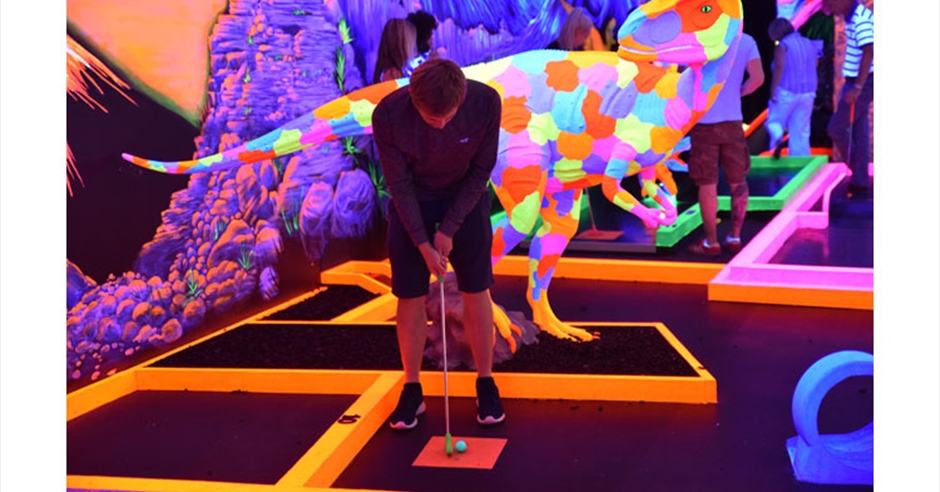 GLOBALLS ® - Visit Brighton