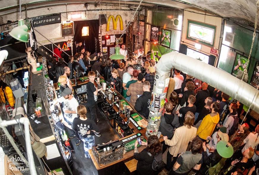 Brighton Pubs & Bars | Nightclubs in Brighton