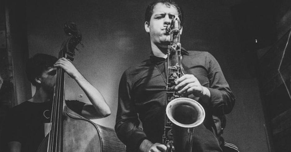 Enrique Thompson (sax) '' with The Neal Richardson Trio - Visit Brighton