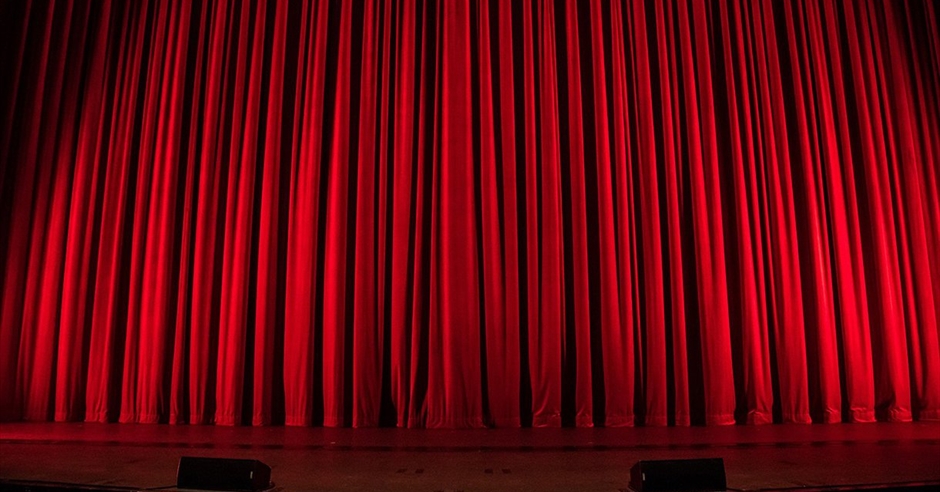 How very Hannah LIVE! - Visit Brighton