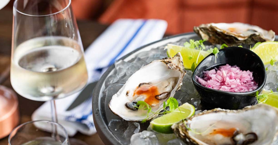 Deco Café & Restaurant at Saltdean Lido - Visit Brighton