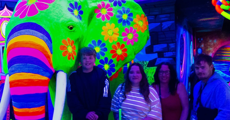 GLOBALLS ® - Visit Brighton