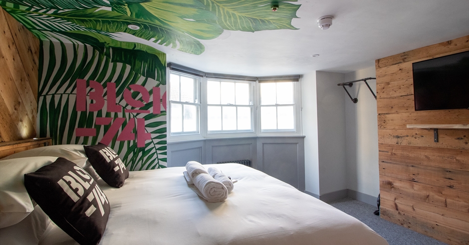 Blok-74 - Visit Brighton