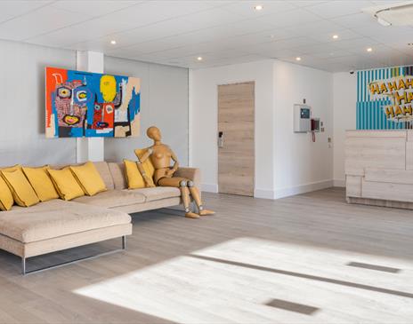 Brighton Accommodation | Places to Stay in Brighton