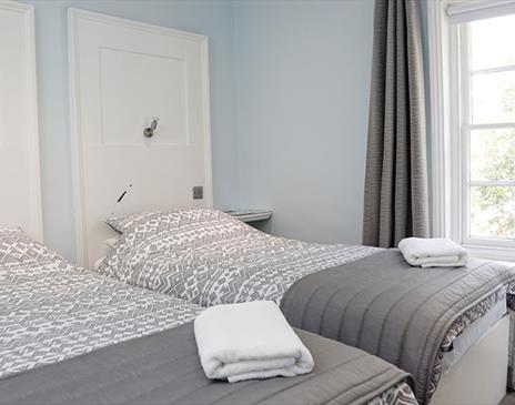 Brighton Accommodation | Places to Stay in Brighton