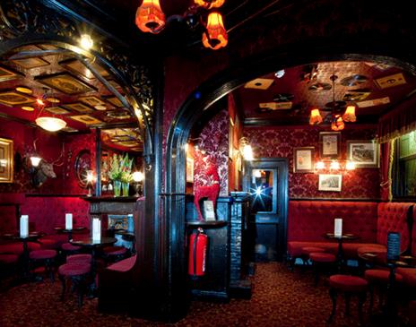 Brighton Pubs & Bars | Nightclubs in Brighton