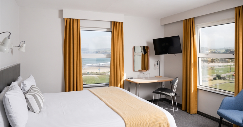 Marine Hotel Ballycastle - Ballycastle - Causeway Coast & Glens