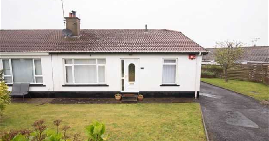Apple Tree Cottage - Portstewart - Causeway Coast & Glens