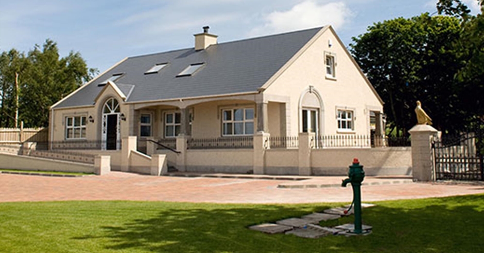 Causeway Lodge - Bushmills - Causeway Coast & Glens