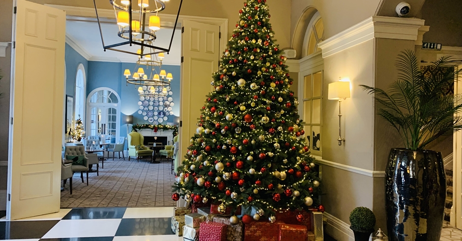 Christmas hotel staycation in Cheltenham - inspiration & top tips to ...