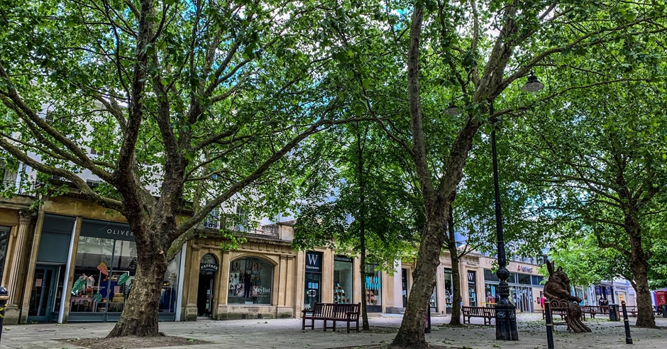 The Promenade and Long Gardens - Things to do in Cheltenham