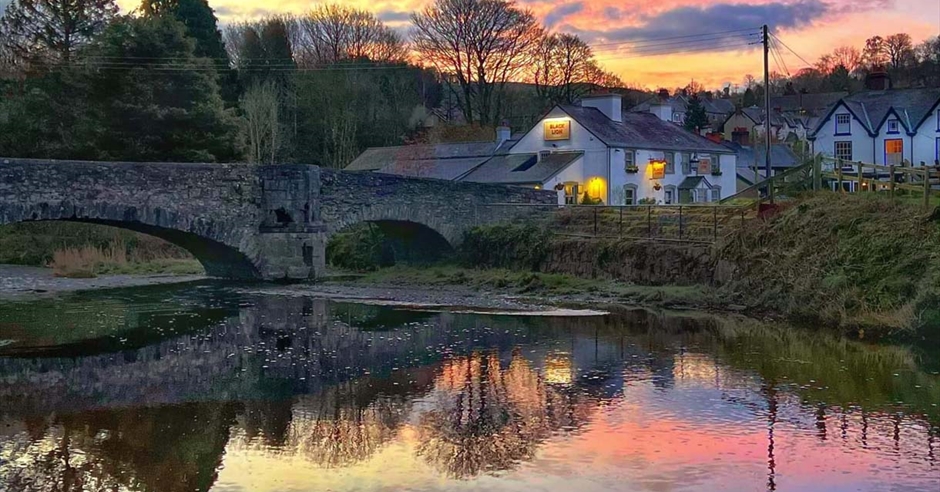 The Black Lion - Llanfair Talhaiarn - Visit Conwy