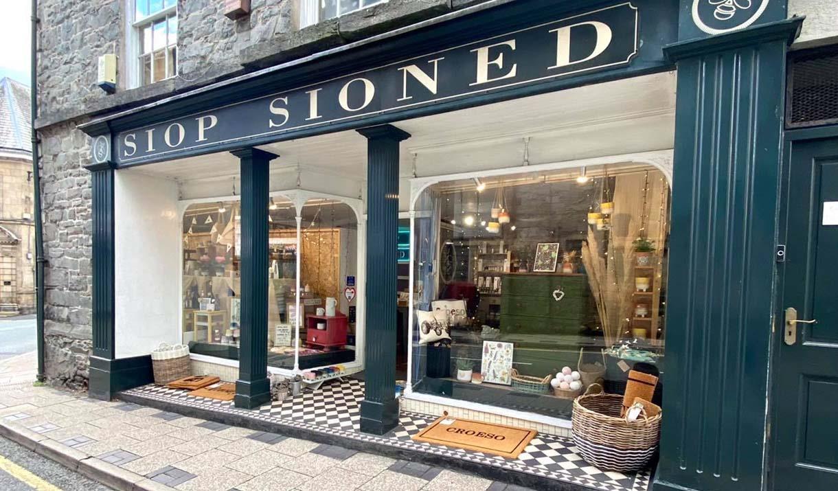 Siop Sioned - Furniture & Homewares in Llanrwst, Llanrwst - Visit Conwy