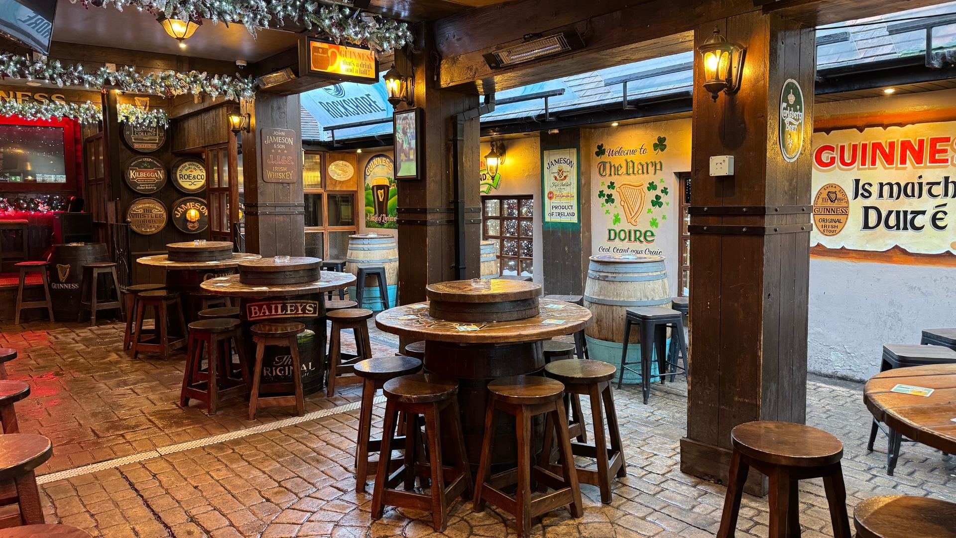 Bars & Pubs in Derry~Londonderry