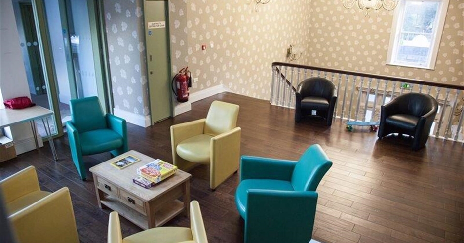 St Columb's Park House - Hostel in Londonderry, Londonderry/Derry ...