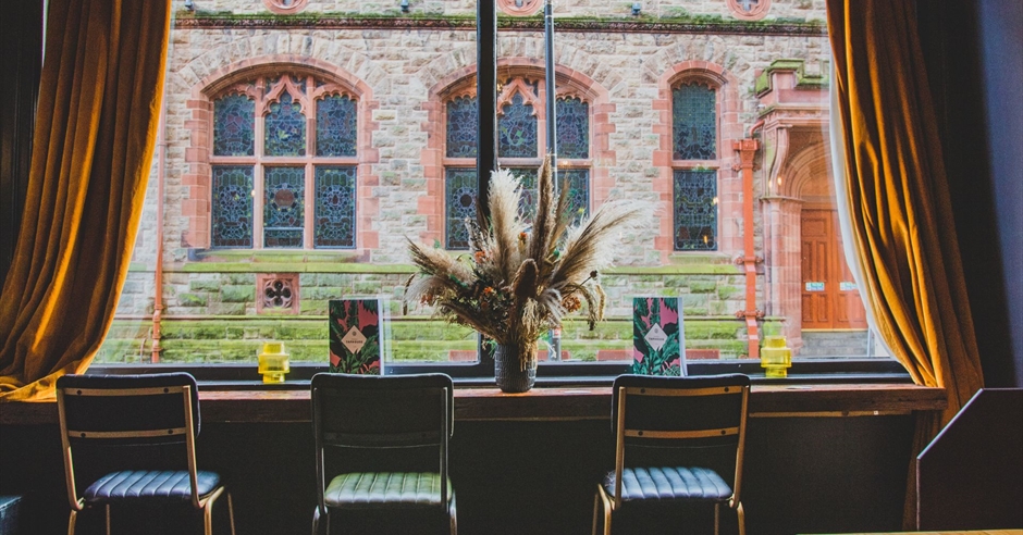 Guildhall Taphouse - Bar in Derry~Londonderry, Londonderry/Derry ...