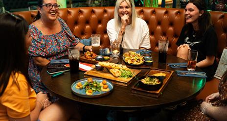 Bars & Pubs in Derry~Londonderry