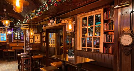Bars & Pubs in Derry~Londonderry