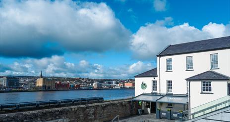 Bars & Pubs in Derry~Londonderry