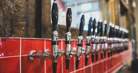 Bars & Pubs in Derry~Londonderry