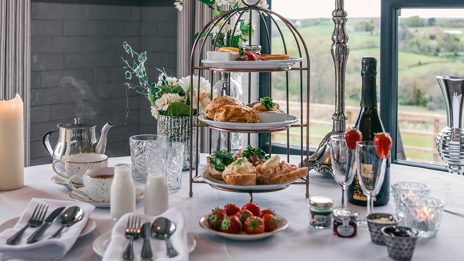 South Causey Inn - Bar, Restaurant & Dining Pods - Restaurant in ...