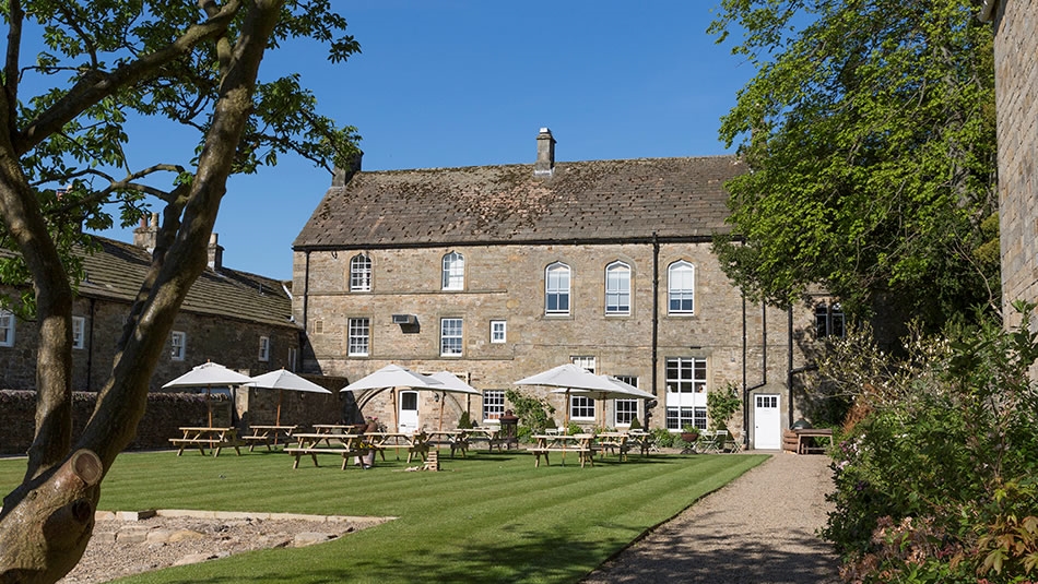 Lord Crewe Arms - Blanchland - This is Durham