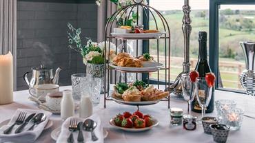 South Causey Inn - Bar, Restaurant & Dining Pods - Restaurant in ...