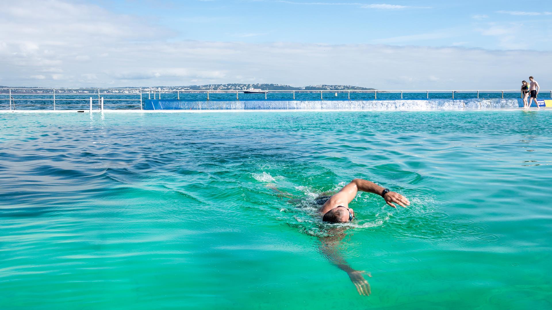 Discover Shoalstone Pool, the sea water pool in Brixham - English Riviera
