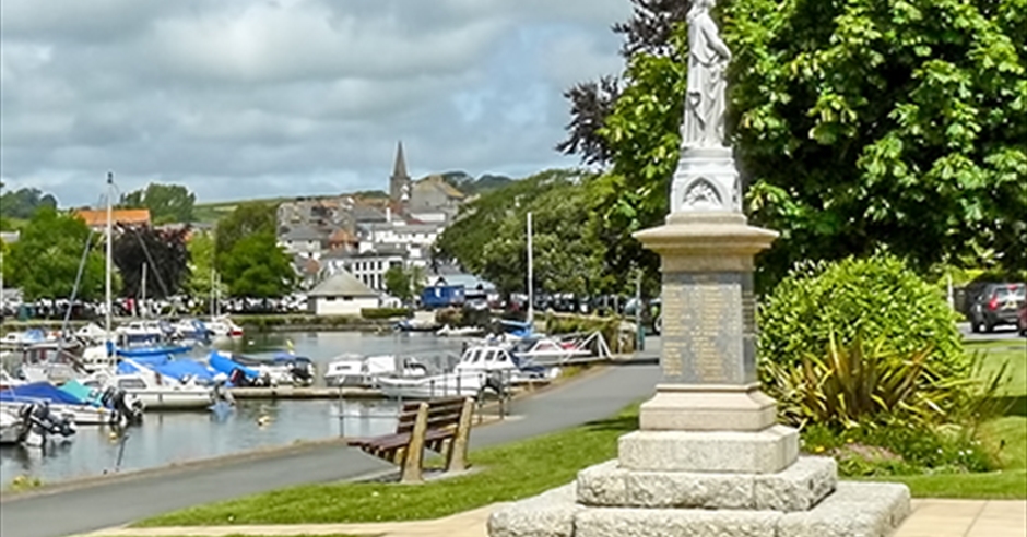 Explore Kingsbridge in Devon