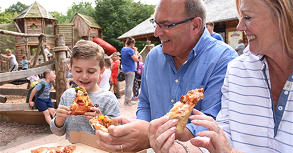 Fast Food & Takeaways - Eating Out In Torquay, Paignton & Brixham