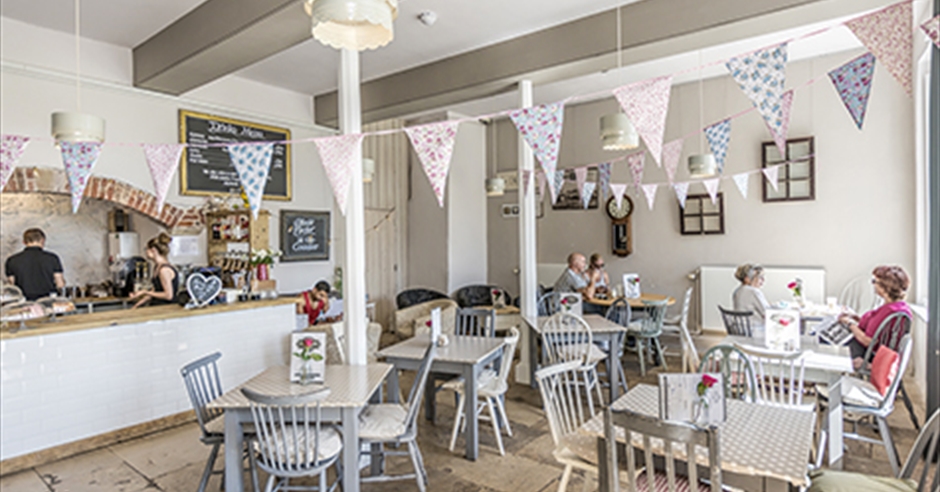 Cafes & Tea Rooms In Torquay, Paignton & Brixham - English Riviera