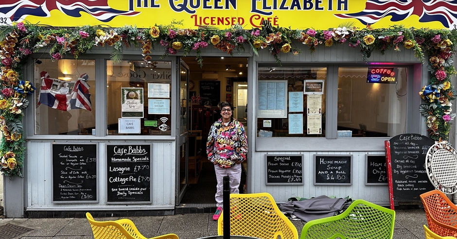 Queen Elizabeth Cafe - Tea Room/Coffee Shop in Torquay, Torquay ...