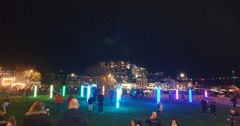 Bay of Lights - The Illumination Trail, Torquay - Christmas in TORQUAY ...