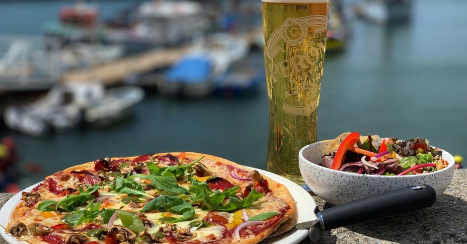 Prince William - Bar in Brixham, Brixham - English Riviera