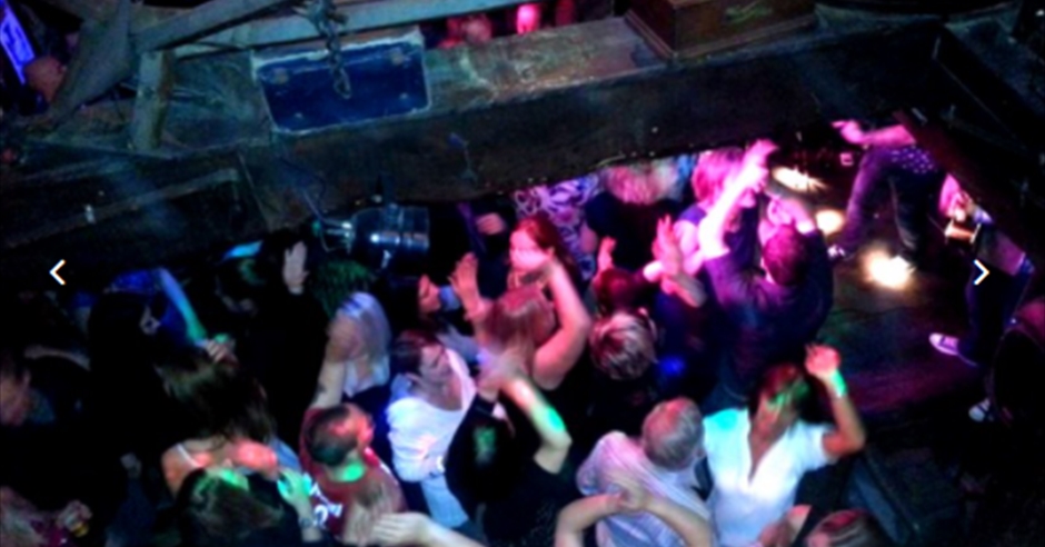 The Spinning Wheel Inn Paignton - Pub/Inn in Paignton, Paignton ...