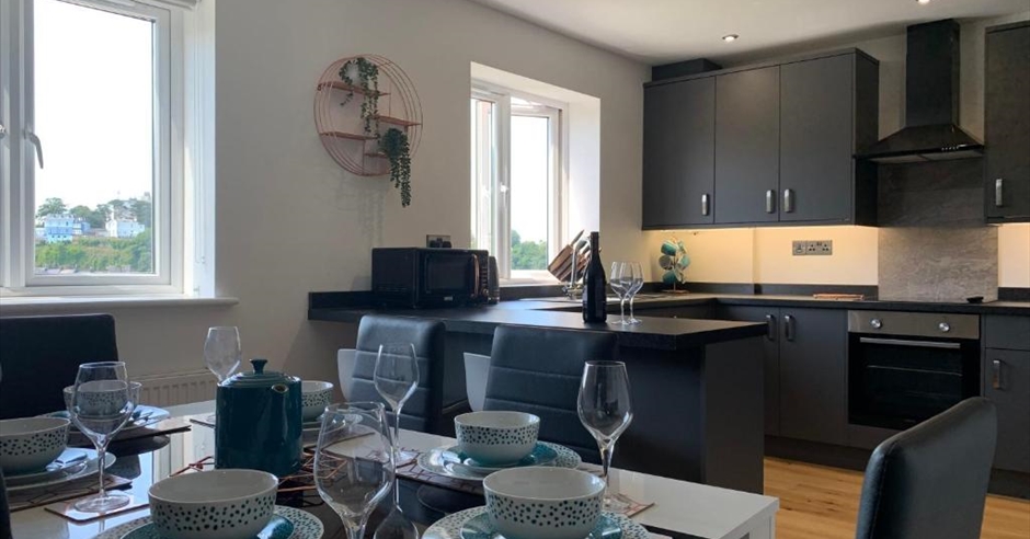 The Mariners' Beacon Torquay - Self-Catering in TORQUAY, Torquay ...