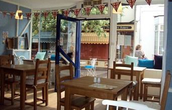 Cafes & Tea Rooms In Torquay, Paignton & Brixham - English Riviera