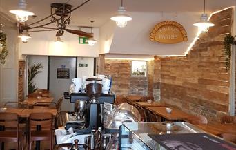 Restaurants in Brixham | Places to Eat on the English Riviera