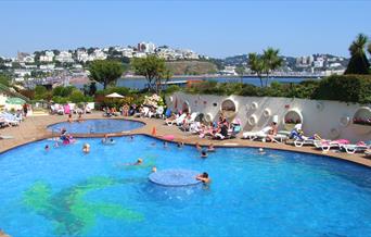 English Riviera Hotels - Torquay, Paignton and Brixham Hotel Accommodation