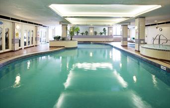 English Riviera Hotels - Torquay, Paignton and Brixham Hotel Accommodation