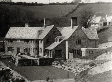 Coleton Fishacre - Historic House/Palace in Dartmouth, Dartmouth ...
