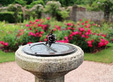 Cockington Court - Arts Centre in Torquay, Torquay - English Riviera