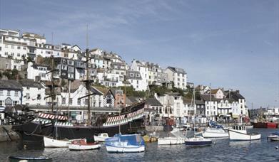 Brixham Breakwater - Pier in Brixham, Brixham - English Riviera