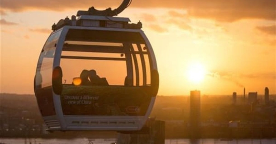 IFS Cloud Cable Car VIP Fast Track Experience - Sightseeing Attraction ...
