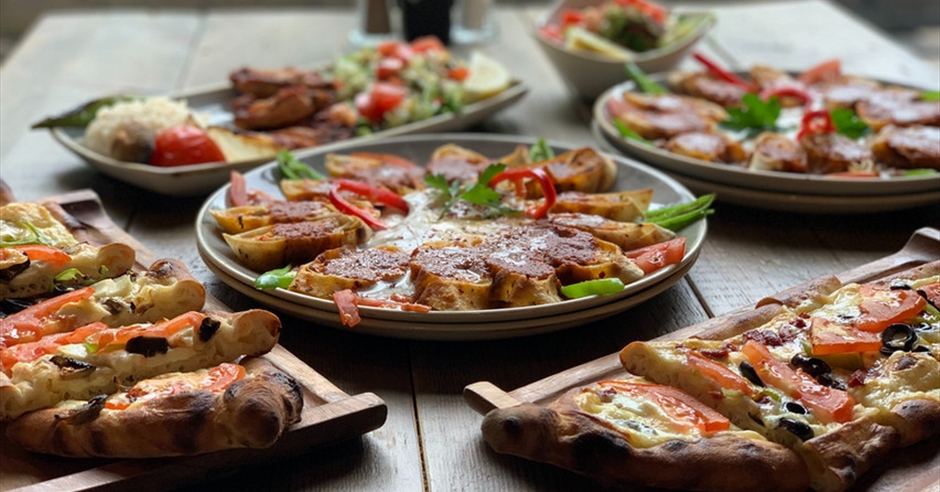 Midpoint Restaurant - Restaurant - Turkish in Greenwich, Greenwich ...