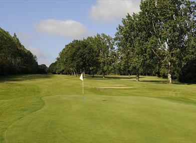 Bentley Golf Club - Golf Course in Pilgrims Hatch, Epping Forest ...