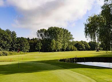 Bentley Golf Club - Golf Course in Pilgrims Hatch, Epping Forest ...